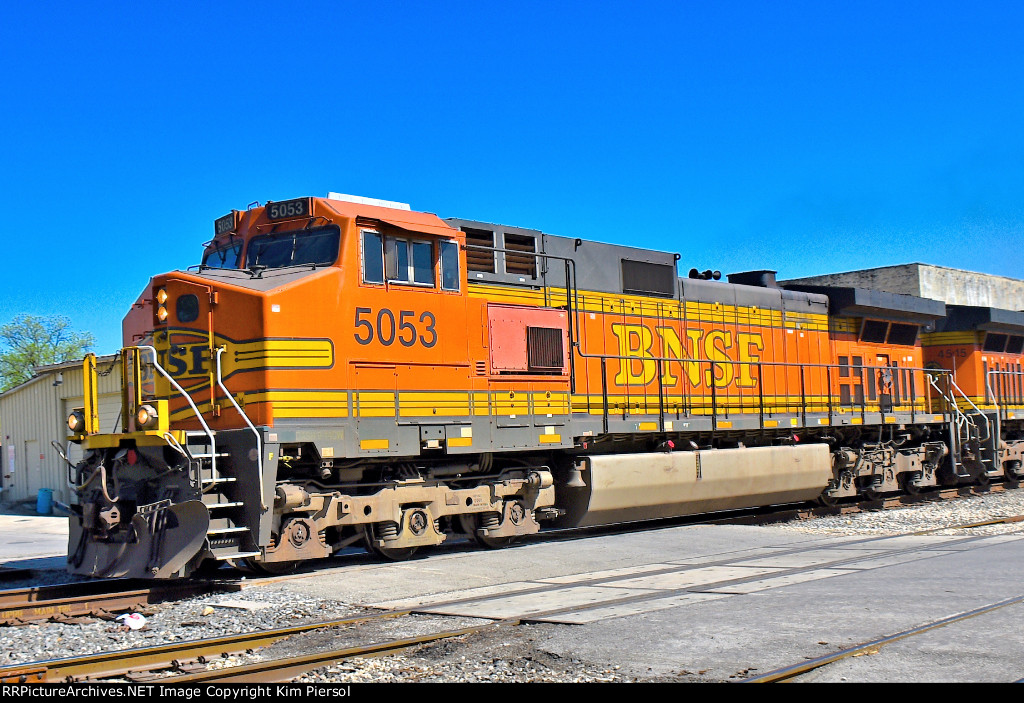 BNSF 5053